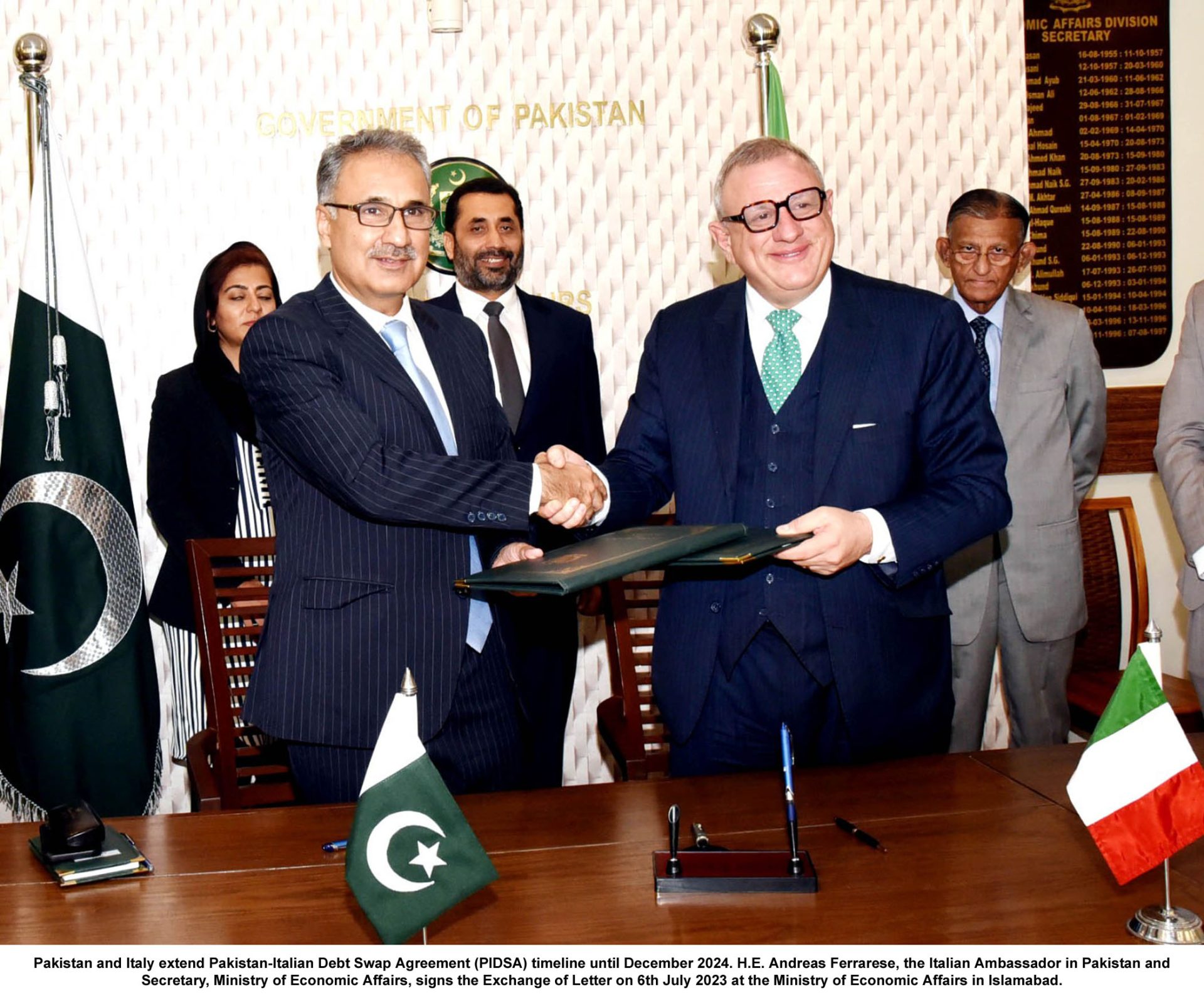 Pakistan, Italy sign debt swap accord - Islamabad Post