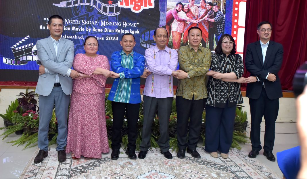 ASEAN Movie Night at the Indonesian Embassy: Creative Economy as Means ...