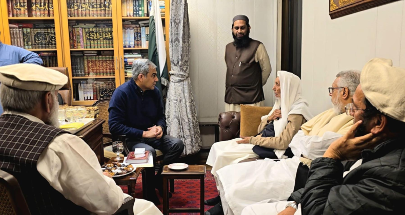 Minister Mohsin Naqvi Meets Maulana Fazal ur Rehman - Islamabad Post
