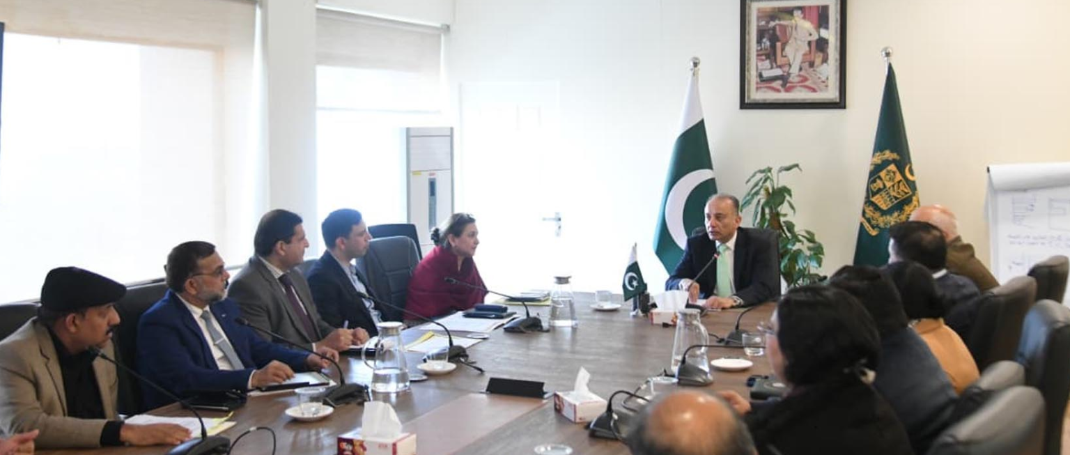 Federal Minister Dr. Musadik Malik Chairs High-Level Meeting on Water ...