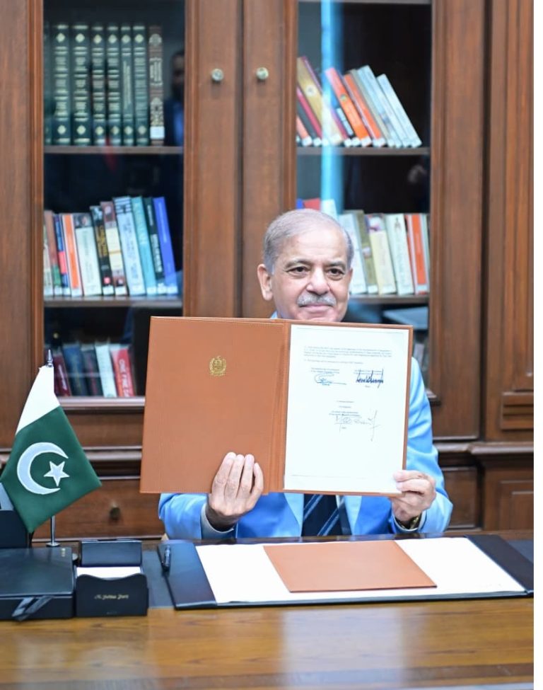 US, Iran electronically sign Islamabad MoU; Pakistan endorses as ...